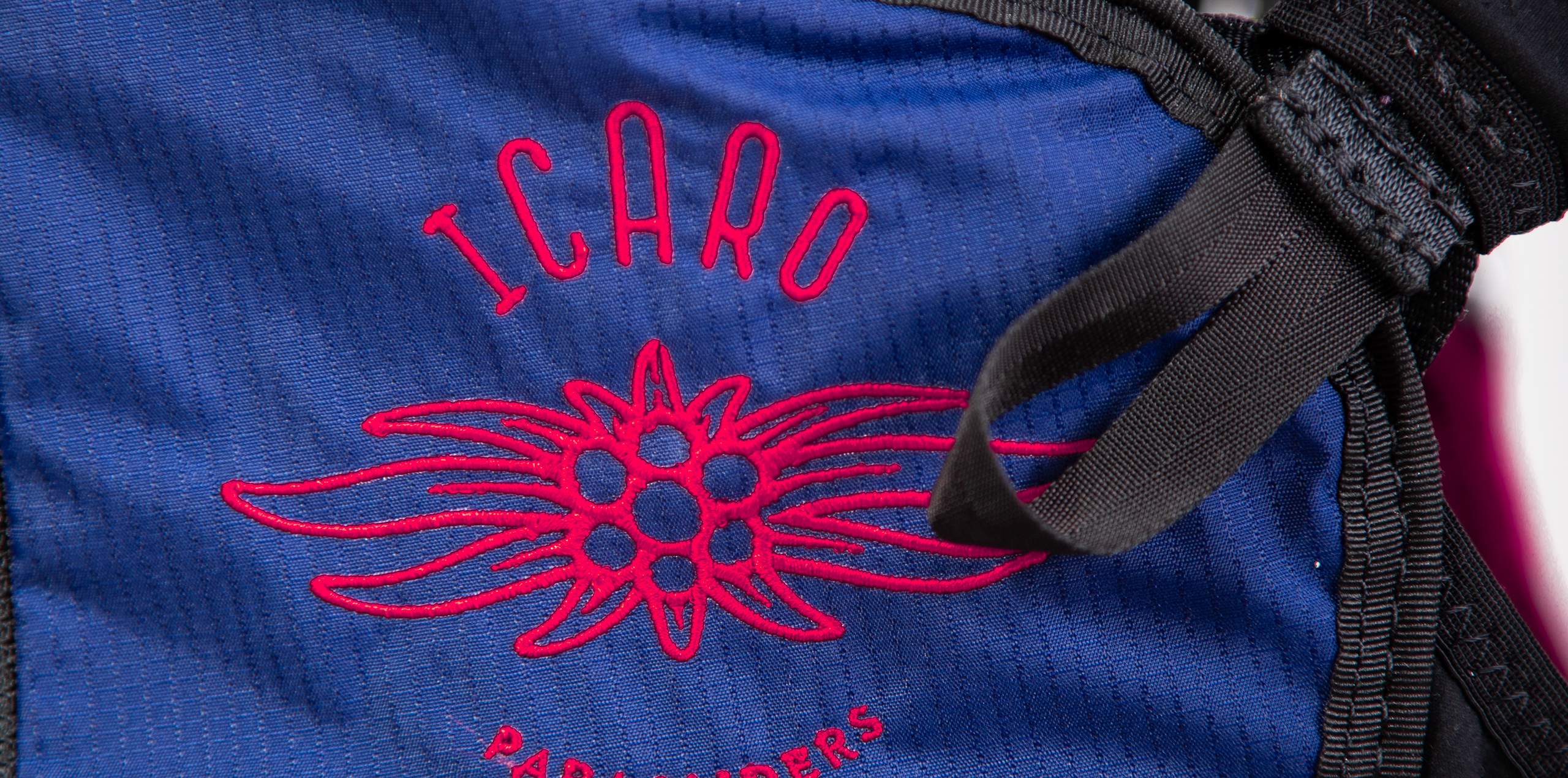 AIX² – ICARO Paragliders